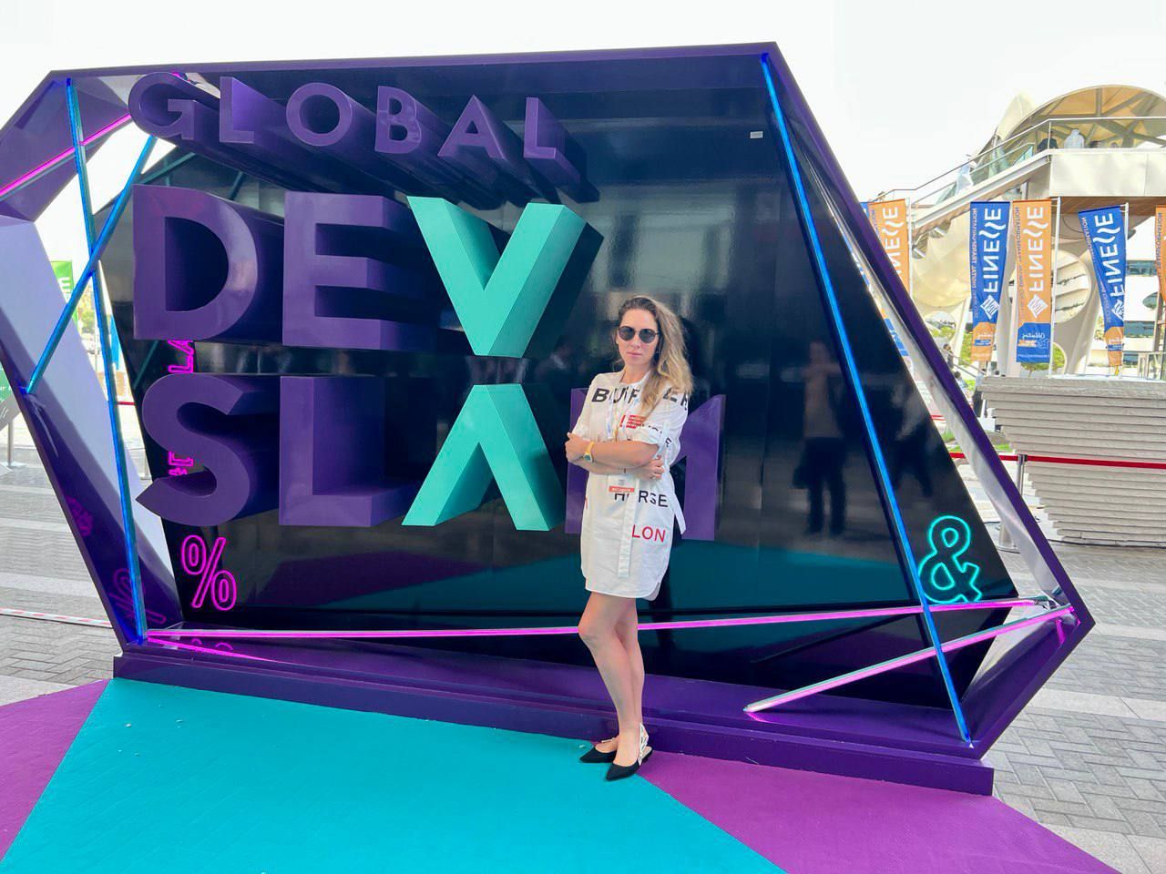 7 Ways to Stand Out at a Tech Conference | HackerNoon