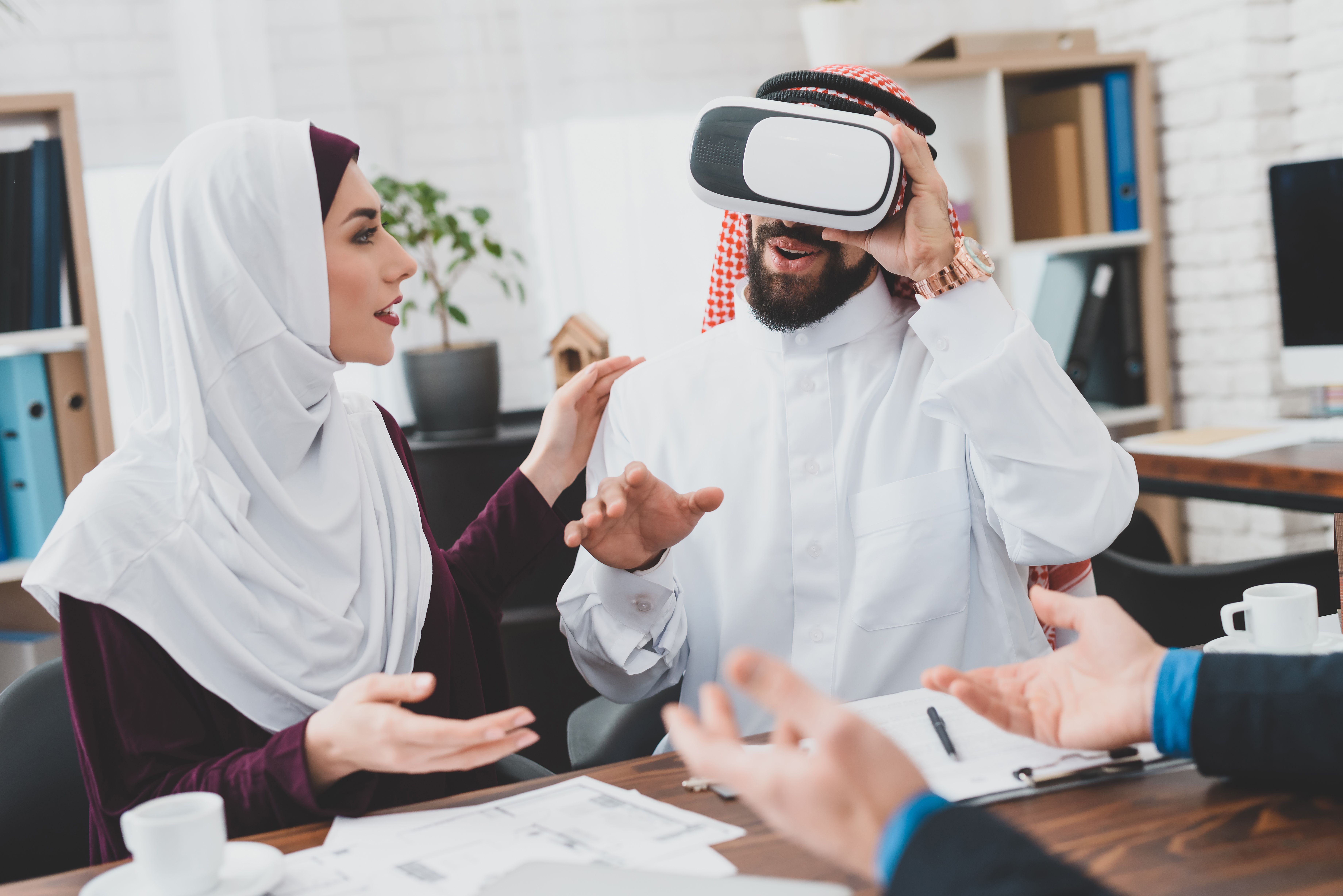 5 Innovative Ways VR Technology is Reshaping the Real Estate Business ...